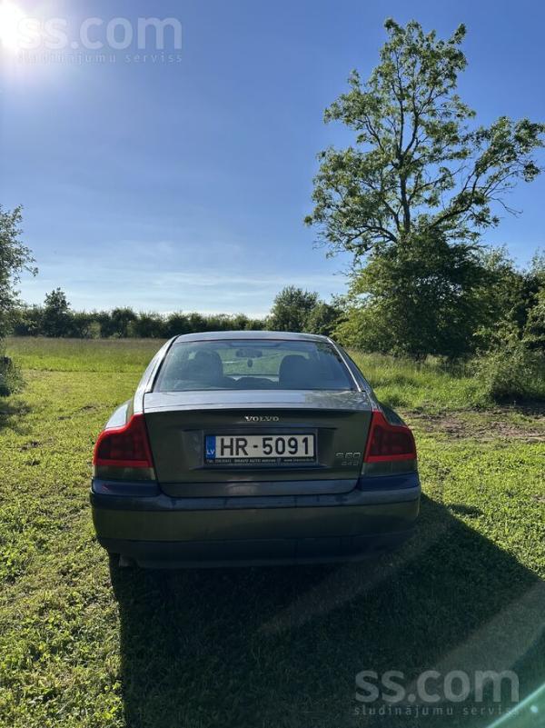 Pelēks Volvo S60 2002 Tukums, ar dzinēja tilpumu 2.40 L un nobraukumu 517 tūkst. km par 800 €, foto 8 vietnē AUTOMOTO.COM.LV