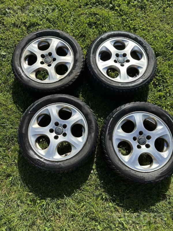 Pelēks Volvo S60 2002 Tukums, ar dzinēja tilpumu 2.40 L un nobraukumu 517 tūkst. km par 800 €, foto 9 vietnē AUTOMOTO.COM.LV