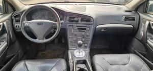 Pelēks Volvo S60 2002 Valmiera, ar dzinēja tilpumu 2.40 L un nobraukumu 296 tūkst. km par 1550 €, foto 8 vietnē AUTOMOTO.COM.LV
