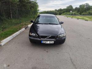 Серый Вольво С60 2002 в Куршенай, объемом двигателя 2.40 л и пробегом 396 тыс. км за 400 €, фото 3 на AUTOMOTO.COM.LV