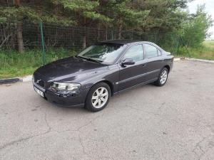 Серый Вольво С60 2002 в Куршенай, объемом двигателя 2.40 л и пробегом 396 тыс. км за 400 €, фото 7 на AUTOMOTO.COM.LV