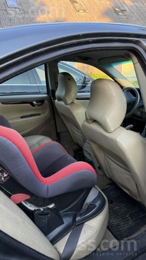 Pelēks Volvo S60 2002 Jelgava, ar dzinēja tilpumu 2.40 L un nobraukumu 369 tūkst. km par 1000 €, foto 5 vietnē AUTOMOTO.COM.LV