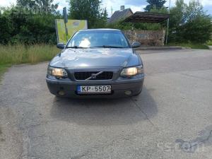 Grey Volvo S60 2002 in Ogre, with an engine capacity of 2.40 L and mileage of 450 thousand km for 550 €, photo  on AUTOMOTO.COM.LV