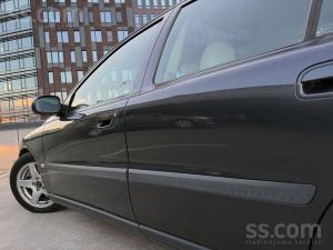 Серый Вольво С60 2002 в Рига, объемом двигателя 2.40 л и пробегом 257 тыс. км за 2000 €, фото 5 на AUTOMOTO.COM.LV