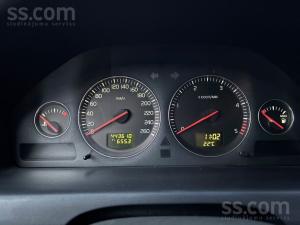 Pelēks Volvo S60 2002 Rīga, ar dzinēja tilpumu 2.40 L un nobraukumu 450 tūkst. km par 1290 €, foto 13 vietnē AUTOMOTO.COM.LV