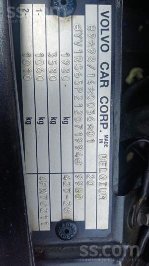 Pelēks Volvo S60 2002 Cēsis, ar dzinēja tilpumu 2.40 L un nobraukumu 425 tūkst. km par 500 €, foto 5 vietnē AUTOMOTO.COM.LV