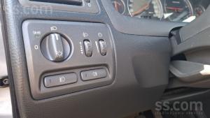 Pelēks Volvo S60 2002 Daugavpils, ar dzinēja tilpumu 2.40 L un nobraukumu 288 tūkst. km par 1200 €, foto 23 vietnē AUTOMOTO.COM.LV