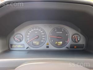 Grey Volvo S60 2002 in Riga, with an engine capacity of 2.40 L and mileage of 413 thousand km for 1350 €, photo 11 on AUTOMOTO.COM.LV