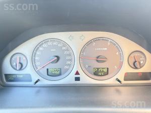 Pelēks Volvo S60 2002 Ventspils, ar dzinēja tilpumu 2.40 L un nobraukumu 391 tūkst. km par 1995 €, foto 10 vietnē AUTOMOTO.COM.LV