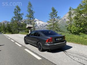 Pelēks Volvo S60 2003 Jūrmala, ar dzinēja tilpumu 2.40 L un nobraukumu 446 tūkst. km par 1900 €, foto 10 vietnē AUTOMOTO.COM.LV
