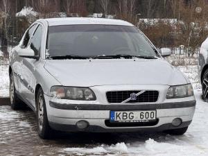 Grey Volvo S60 2003 in Vilnius, with an engine capacity of 2.40 L and mileage of 400 thousand km for 490 €, photo 3 on AUTOMOTO.COM.LV