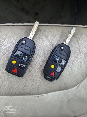 Pelēks Volvo S60 2003 Tauragė, ar dzinēja tilpumu 2.40 L un nobraukumu 473 tūkst. km par 1650 €, foto 14 vietnē AUTOMOTO.COM.LV