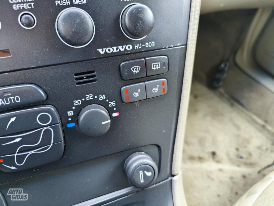 Pelēks Volvo S60 2003 Tauragė, ar dzinēja tilpumu 2.40 L un nobraukumu 473 tūkst. km par 1650 €, foto 15 vietnē AUTOMOTO.COM.LV