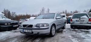 Pelēks Volvo S60 2003 Valmiera, ar dzinēja tilpumu 2.40 L un nobraukumu 306 tūkst. km par 1700 €, foto 8 vietnē AUTOMOTO.COM.LV