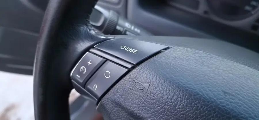 Pelēks Volvo S60 2003 Valmiera, ar dzinēja tilpumu 2.40 L un nobraukumu 306 tūkst. km par 1700 €, foto 16 vietnē AUTOMOTO.COM.LV