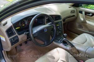 Pelēks Volvo S60 2003 Tallina, ar dzinēja tilpumu 2.40 L un nobraukumu 220 tūkst. km par 3400 €, foto 4 vietnē AUTOMOTO.COM.LV