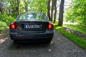 Pelēks Volvo S60 2003 Tallina, ar dzinēja tilpumu 2.40 L un nobraukumu 220 tūkst. km par 3400 €, foto 10 vietnē AUTOMOTO.COM.LV