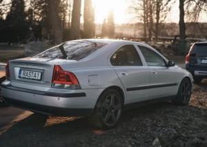 Pelēks Volvo S60 2003 Tallina, ar dzinēja tilpumu 0.00 L un nobraukumu 349 tūkst. km par 9800 €, foto 9 vietnē AUTOMOTO.COM.LV