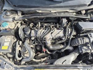 Grey Volvo S60 2003 in Vievis, with an engine capacity of 2.40 L and mileage of 570 thousand km for 700 €, photo 12 on AUTOMOTO.COM.LV