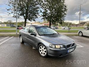 Серый Вольво С60 2003 в Рига, объемом двигателя 2.40 л и пробегом 398 тыс. км за 1200 €, фото  на AUTOMOTO.COM.LV