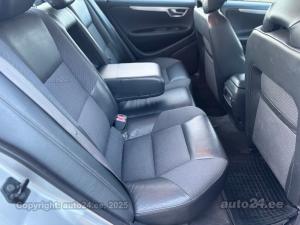 Pelēks Volvo S60 2004 Tallina, ar dzinēja tilpumu 2.40 L un nobraukumu 365 tūkst. km par 1690 €, foto 6 vietnē AUTOMOTO.COM.LV