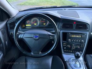 Pelēks Volvo S60 2004 Paide, ar dzinēja tilpumu 2.40 L un nobraukumu 225 tūkst. km par 3499 €, foto 10 vietnē AUTOMOTO.COM.LV
