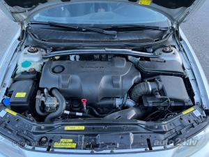 Pelēks Volvo S60 2004 Paide, ar dzinēja tilpumu 2.40 L un nobraukumu 225 tūkst. km par 3499 €, foto 21 vietnē AUTOMOTO.COM.LV