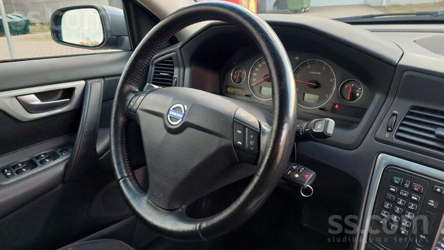 Pelēks Volvo S60 2004 Rīga, ar dzinēja tilpumu 2.40 L un nobraukumu 334 tūkst. km par 2990 €, foto 20 vietnē AUTOMOTO.COM.LV