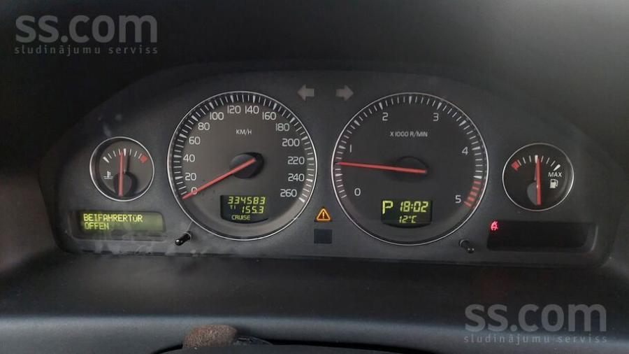 Pelēks Volvo S60 2004 Rīga, ar dzinēja tilpumu 2.40 L un nobraukumu 334 tūkst. km par 2990 €, foto 21 vietnē AUTOMOTO.COM.LV
