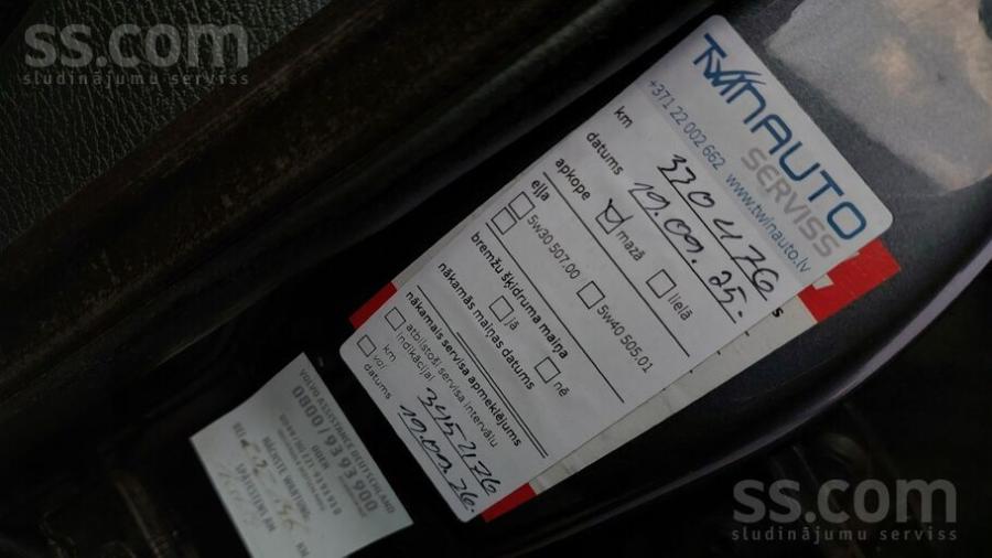 Pelēks Volvo S60 2004 Rīga, ar dzinēja tilpumu 2.40 L un nobraukumu 334 tūkst. km par 2990 €, foto 32 vietnē AUTOMOTO.COM.LV