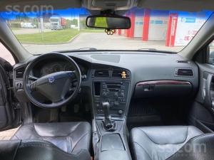 Pelēks Volvo S60 2004 Dobele, ar dzinēja tilpumu 2.40 L un nobraukumu 432 tūkst. km par 600 €, foto 11 vietnē AUTOMOTO.COM.LV