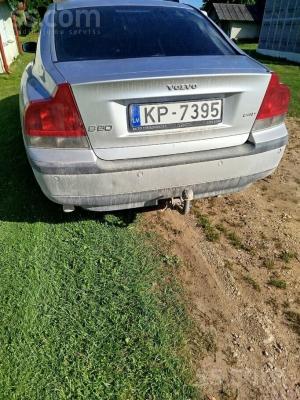 Pelēks Volvo S60 2004 Madona, ar dzinēja tilpumu 2.40 L un nobraukumu 480 tūkst. km par 500 €, foto 3 vietnē AUTOMOTO.COM.LV