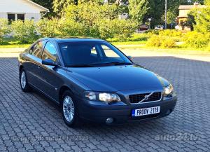 Pelēks Volvo S60 2004 Paide, ar dzinēja tilpumu 2.40 L un nobraukumu 278 tūkst. km par 3450 €, foto  vietnē AUTOMOTO.COM.LV