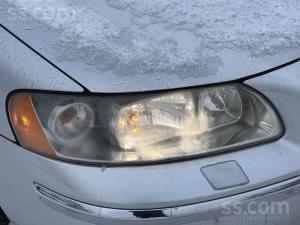 Pelēks Volvo S60 2004 Daugavpils, ar dzinēja tilpumu 2.50 L un nobraukumu 339 tūkst. km par 2200 €, foto 7 vietnē AUTOMOTO.COM.LV