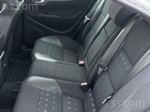 Pelēks Volvo S60 2004 Daugavpils, ar dzinēja tilpumu 2.50 L un nobraukumu 339 tūkst. km par 2200 €, foto 18 vietnē AUTOMOTO.COM.LV