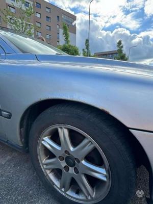 Pelēks Volvo S60 2004 Viļņa, ar dzinēja tilpumu 2.40 L un nobraukumu 446 tūkst. km par 700 €, foto 20 vietnē AUTOMOTO.COM.LV