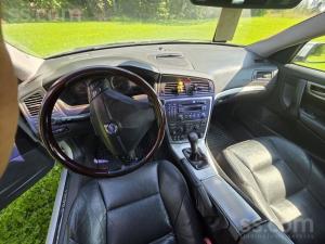 Grey Volvo S60 2004 in Riga, with an engine capacity of 2.40 L and mileage of 0 thousand km for 1000 €, photo 4 on AUTOMOTO.COM.LV