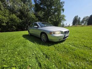 Grey Volvo S60 2004 in Riga, with an engine capacity of 2.40 L and mileage of 0 thousand km for 1000 €, photo 9 on AUTOMOTO.COM.LV