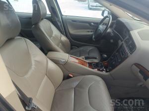 Pelēks Volvo S60 2005 Cēsis, ar dzinēja tilpumu 2.40 L un nobraukumu 400 tūkst. km par 3000 €, foto 7 vietnē AUTOMOTO.COM.LV