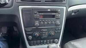 Pelēks Volvo S60 2005 Jelgava, ar dzinēja tilpumu 2.40 L un nobraukumu 260 tūkst. km par 1800 €, foto 6 vietnē AUTOMOTO.COM.LV