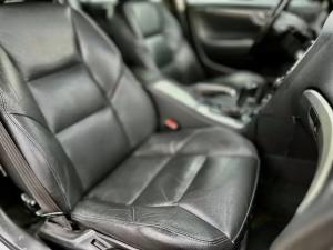 Серый Вольво С60 2005 в Елгава, объемом двигателя 2.40 л и пробегом 490 тыс. км за 1290 €, фото 17 на AUTOMOTO.COM.LV