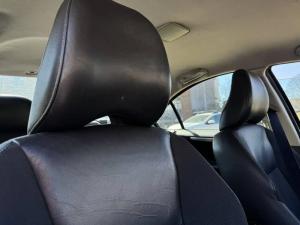 Grey Volvo S60 2005 in Riga, with an engine capacity of 2.40 L and mileage of 325 thousand km for 1390 €, photo 10 on AUTOMOTO.COM.LV