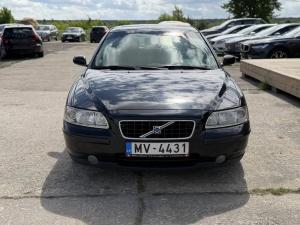 Серый Вольво С60 2005 в Рига, объемом двигателя 2.40 л и пробегом 340 тыс. км за 1790 €, фото 3 на AUTOMOTO.COM.LV