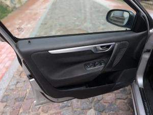 Pelēks Volvo S60 2005 Cēsis, ar dzinēja tilpumu 2.40 L un nobraukumu 418 tūkst. km par 1490 €, foto 13 vietnē AUTOMOTO.COM.LV