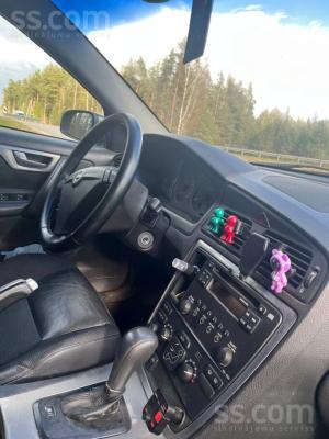 Pelēks Volvo S60 2005 Jēkabpils, ar dzinēja tilpumu 2.40 L un nobraukumu 444 tūkst. km par 1600 €, foto 7 vietnē AUTOMOTO.COM.LV
