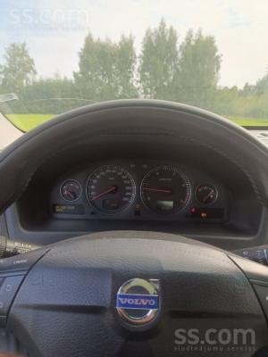 Pelēks Volvo S60 2005 Saldus, ar dzinēja tilpumu 2.40 L un nobraukumu 440 tūkst. km par 1500 €, foto 8 vietnē AUTOMOTO.COM.LV