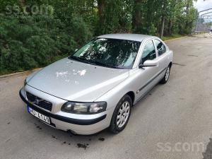 Pelēks Volvo S60 2005 Rīga, ar dzinēja tilpumu 2.40 L un nobraukumu 345 tūkst. km par 1590 €, foto 5 vietnē AUTOMOTO.COM.LV