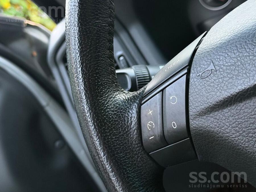 Pelēks Volvo S60 2005 Jūrmala, ar dzinēja tilpumu 2.40 L un nobraukumu 324 tūkst. km par 1450 €, foto 14 vietnē AUTOMOTO.COM.LV