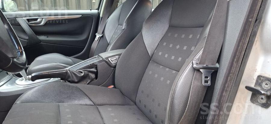 Pelēks Volvo S60 2005 Daugavpils, ar dzinēja tilpumu 2.40 L un nobraukumu 285 tūkst. km par 1550 €, foto 18 vietnē AUTOMOTO.COM.LV
