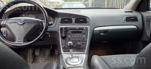 Pelēks Volvo S60 2005 Daugavpils, ar dzinēja tilpumu 2.40 L un nobraukumu 285 tūkst. km par 1550 €, foto 22 vietnē AUTOMOTO.COM.LV